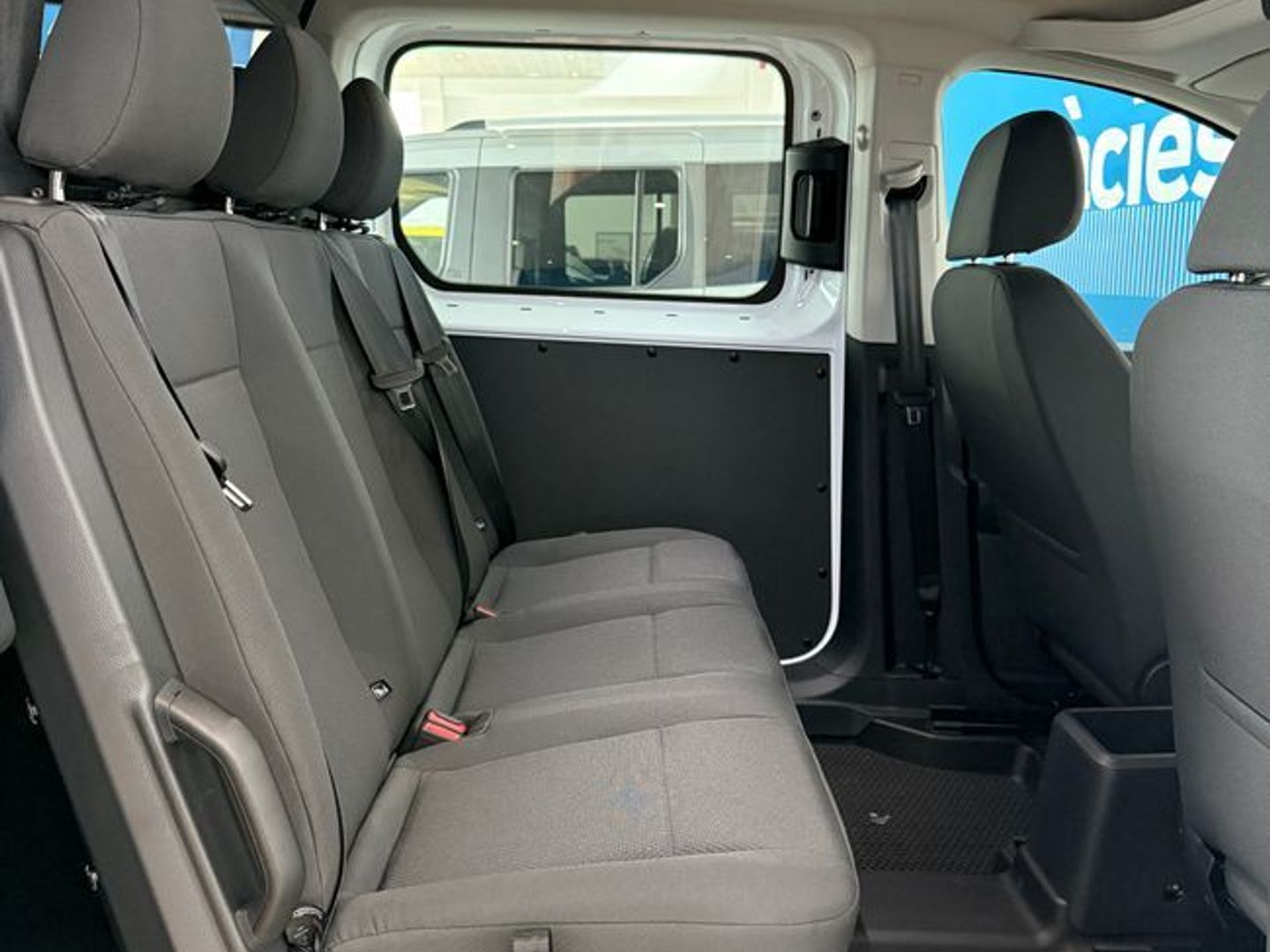 Ford Transit Connect FlexCab 1.5 EcoBoost PHEV de segunda mano ...